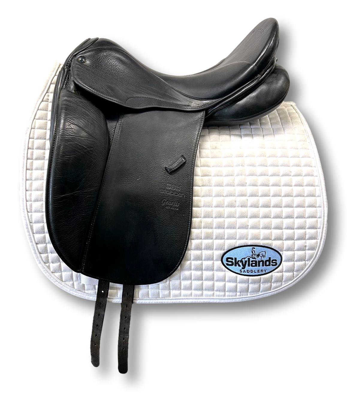 Used Stubben Genesis Deluxe 17.5"/31cm Dressage Saddle – Skylands Saddlery
